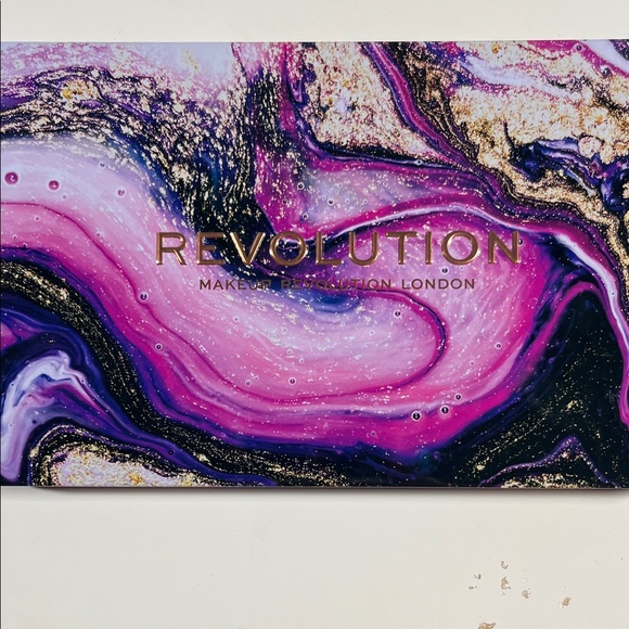Revolution | Makeup | Revolution Swirl Pink And Purple Palette | Poshmark